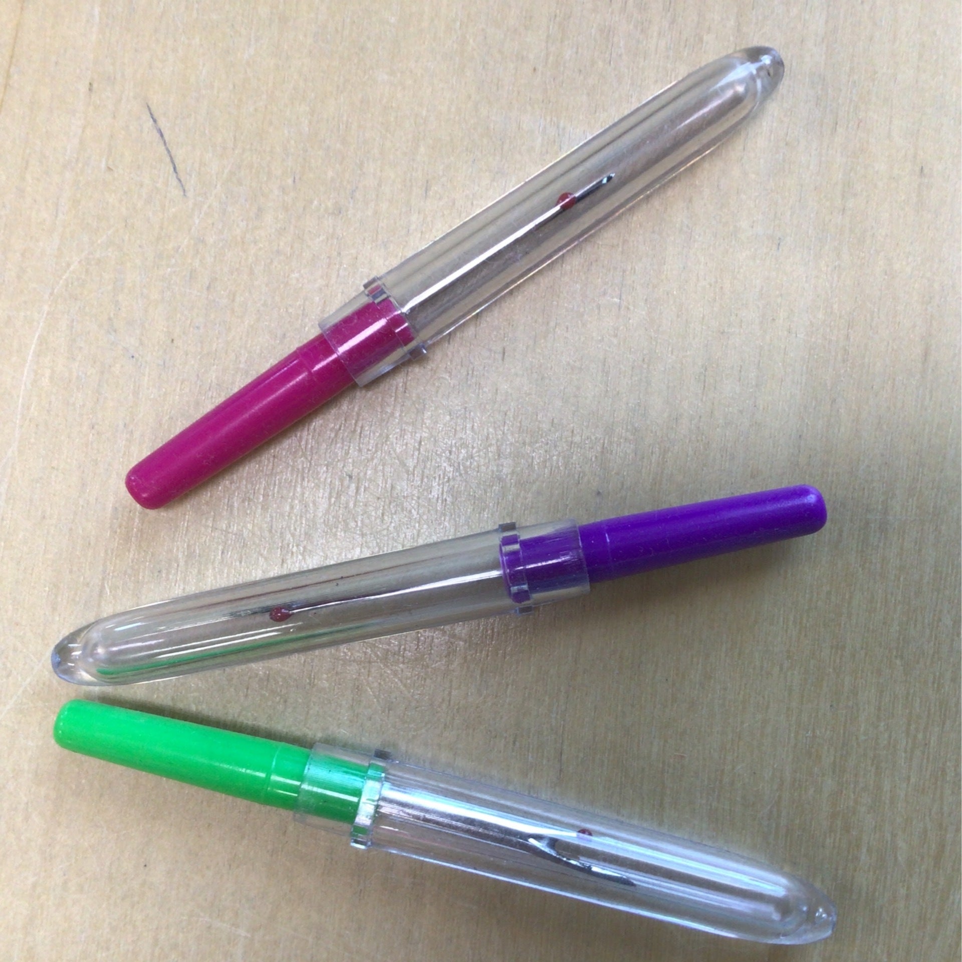 Mini Seam Ripper 17 # | The Wooden Spool Fabrics Shop